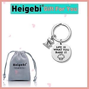 Heigebi Baker Gift Baking Lover Keychain Pastry Chef Gifts for Women Men Baker Keyring Jewelry Culinary Student Culinary School Graduation Gift Thanksgiving Day Christmas Birthday Present