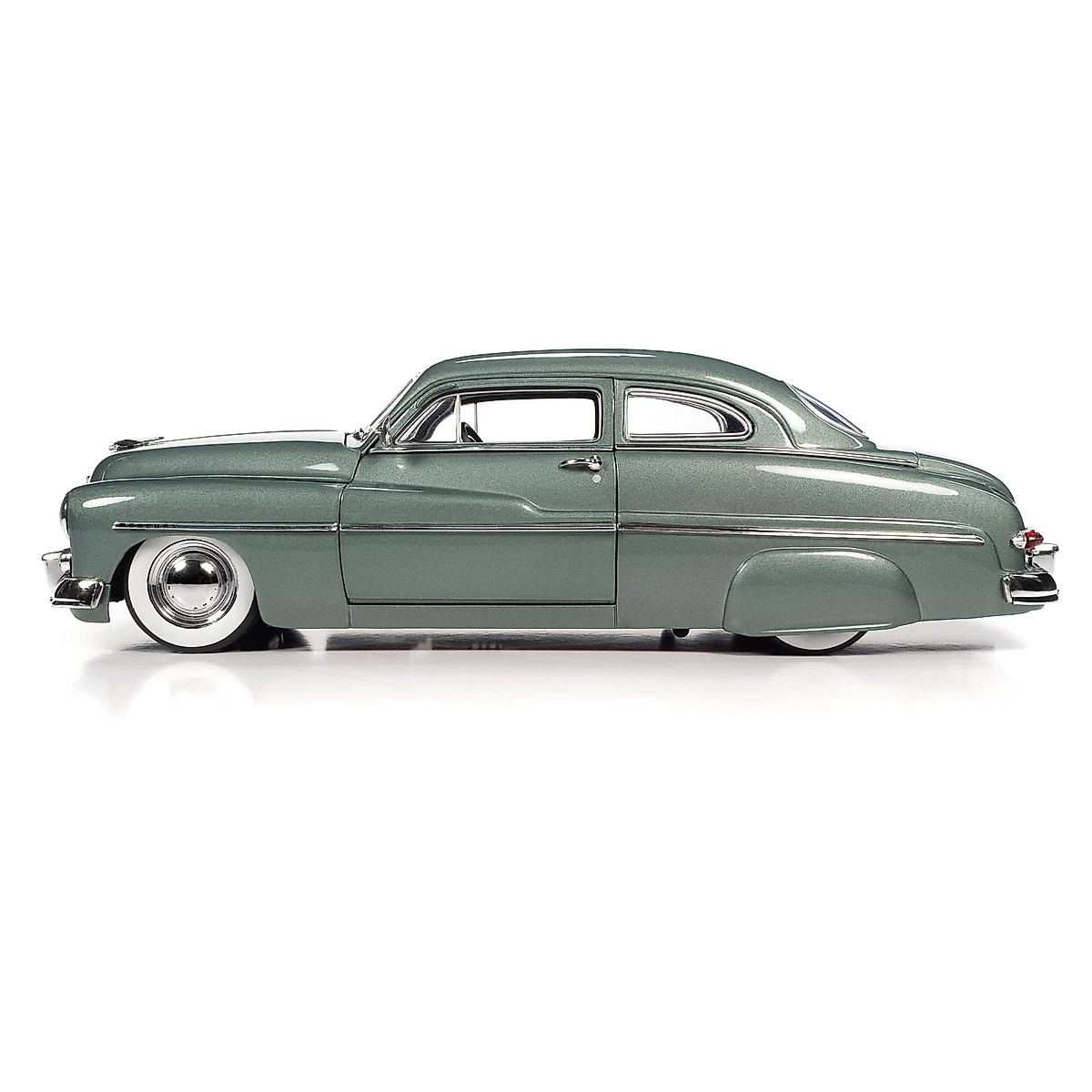 Auto World 1949 Mercury Eight Coupe 1:18 Scale Diecast