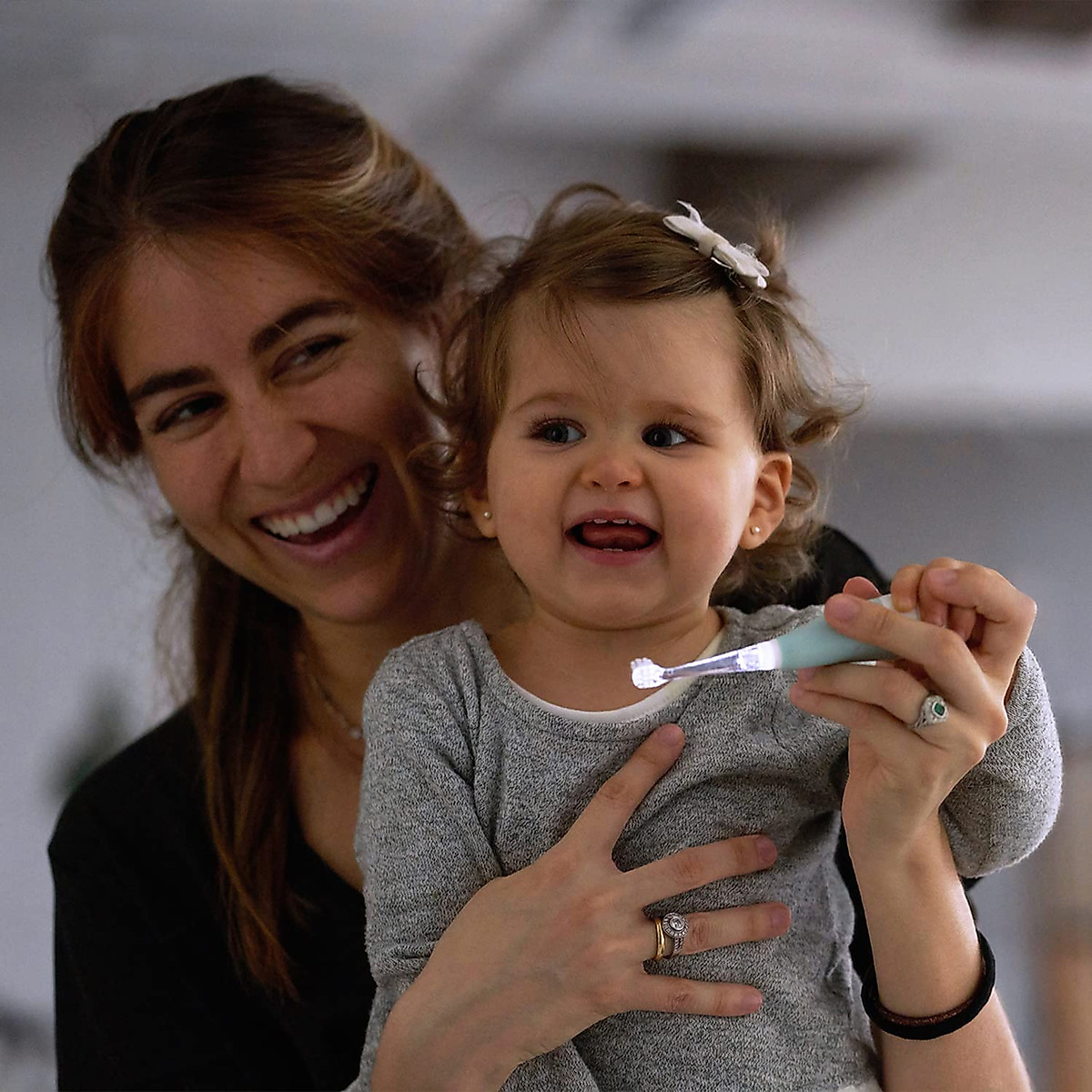 Papablic BabyHandy 2-Stage Sonic Electric Toothbrush for Babies and Toddlers Ages 0-3 Years, Bundle with Replacement Toothbrush Heads - 2 Count (18-36 Months)