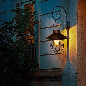 Solar Lantern Outdoor Hanging Lights Waterproof Garden Decor Led Metal Landscape Hanging Lantern for Patio Garden Porch Backyard (Copper 04)