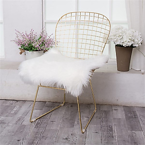 OKAYDA Square Faux Sheepskin Chair Cover Seat Cushion Pad Super Fluffy Soft Fur Rug for Vanity Chair, Car Seat, Sofa, Living Room, Office (18"*18", White)
