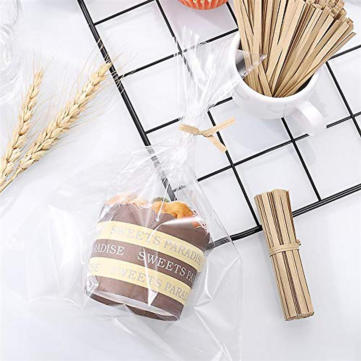 sowaka 150 Pcs Kraft Paper Twist Ties 6 Inch Bread Twist Ties for Cello Bags Treat Bags Cookie Candy Cake Packaging Bags Thanksgiving Gift Party Favor Treat Bags