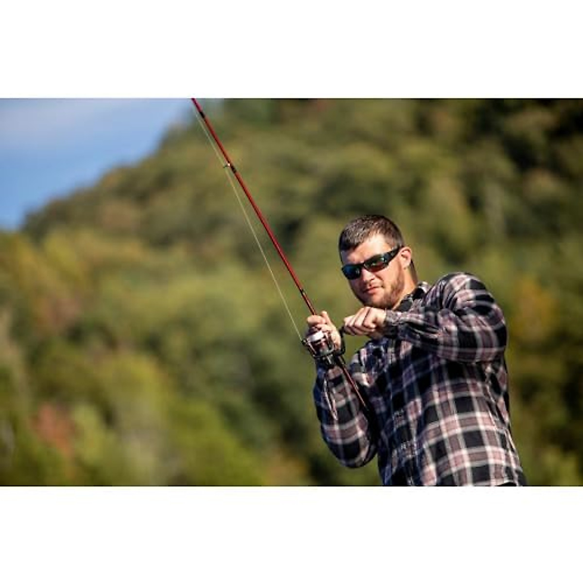 Ugly Stik 5’6” Carbon Spinning Rod, One Piece Spinning Rod, 4-8lb Line Rating, Light Rod Power, Moderate Fast Action, 1/16-1/4 oz. Lure Rating, Red/Black