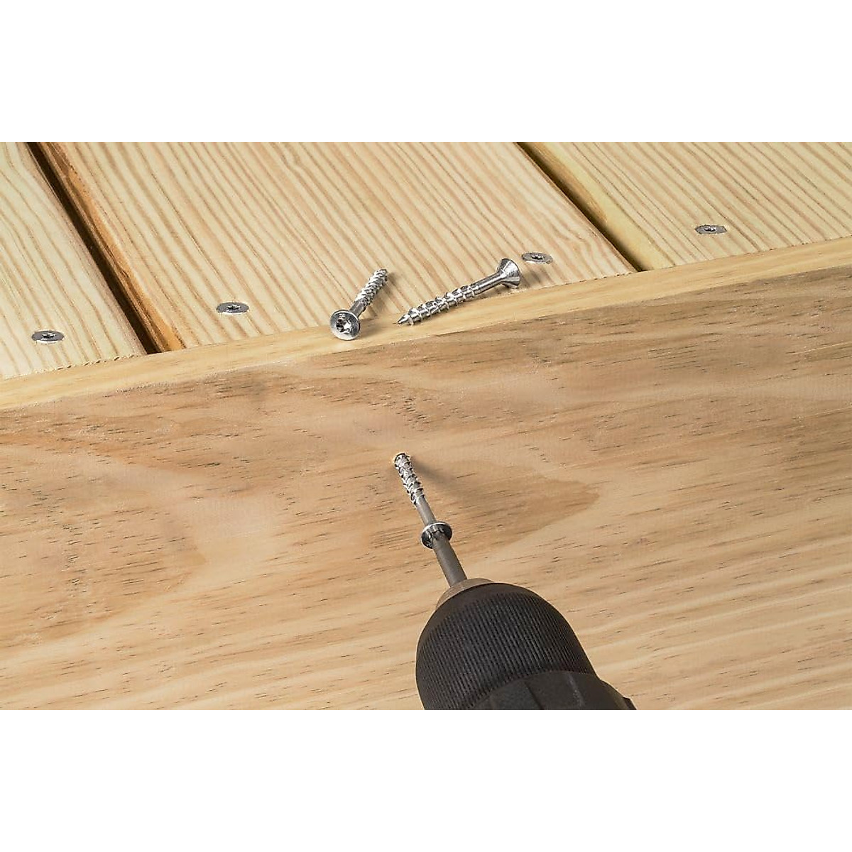 Simpson Strong-Tie S10300WPB Deck-Drive DWP Wood SS Screw — 10 x 3 in. T-25, Flat Head, Type 305 (1750-Qty)