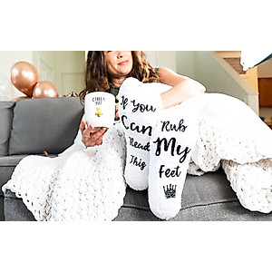 New Mom Gift Basket - Bee Theme Baby Gift Basket - Mommy Care Package, Gender Reveal & Baby Shower Gifts for Mom - Push Present, Pregnancy Gift for Friend, Sister, Daughter or Mother