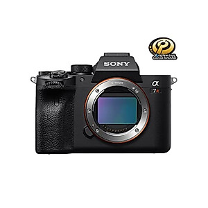 Sony Alpha 7R IV Full Frame Mirrorless Interchangeable Lens Camera w/High Resolution 61MP Sensor, up to 10FPS with Continuous AF/AE Tracking