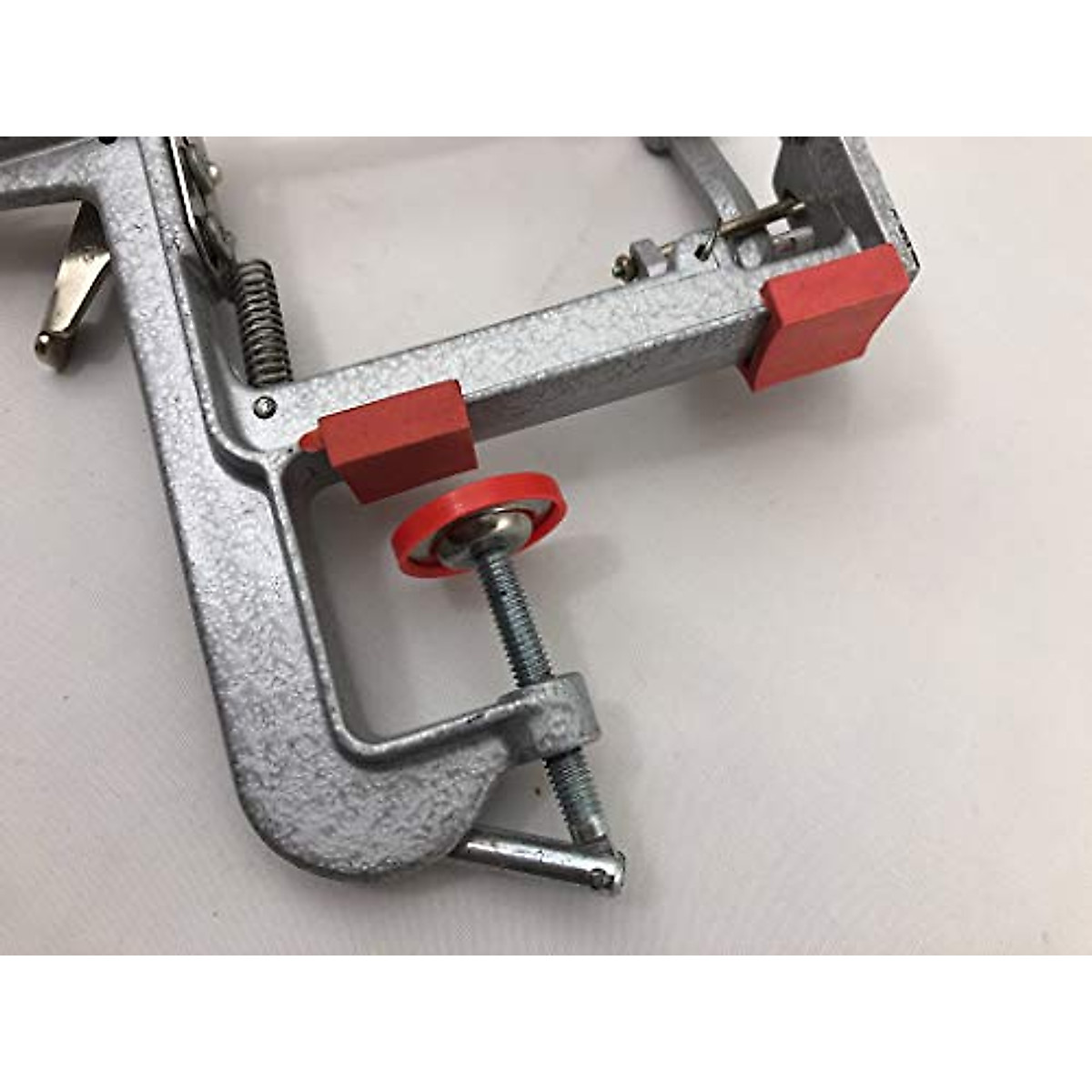 The Pampered Chef 2430 Apple Peeler, Corer, Slicer