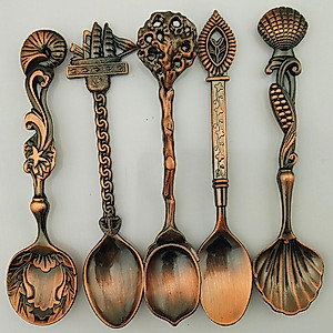 Falytemow Mini Spoons Gold Vintage Demitasse Scoop for Seasoning Coffee Tea Dessert Drink Mixing Milkshake Spoon Tableware Set of 5