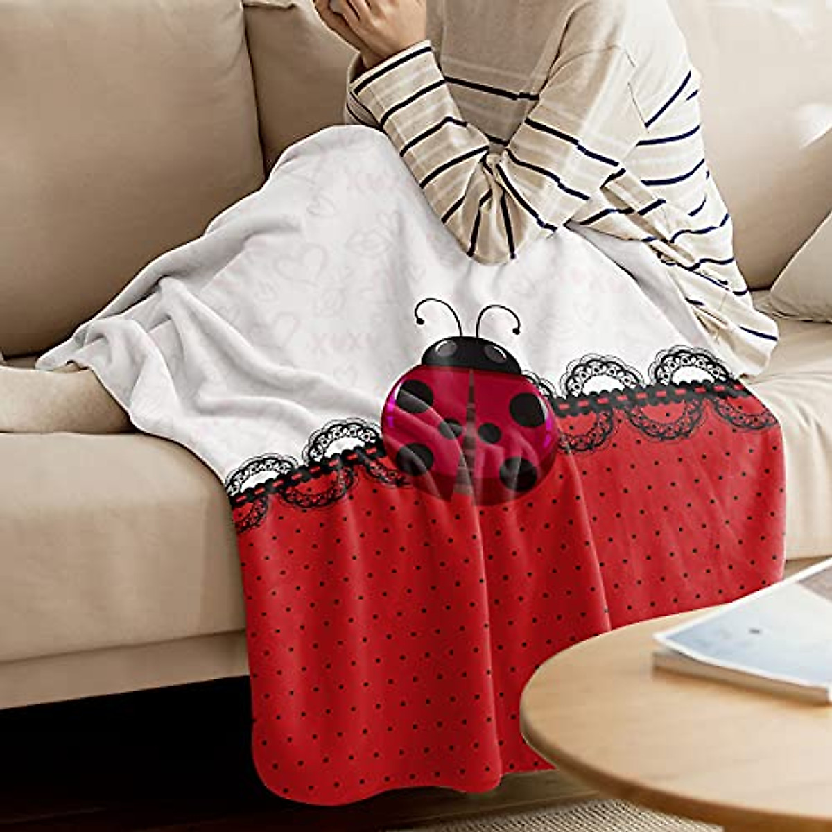 Throw Blanket Warm Soft Blanket Throws for Sofa Couch Bed, Valentine Ladybug Lace Edge Wave-Dot Texture Flannel Fleece Bed Blanket Lightweight Cozy Plush Blanket for All Seasons 50x60 Inches