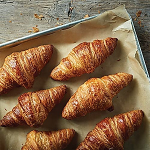 Baker's Secret - 120 Sheets Unbleached Non-stick 8" Round Parchment Paper, Baking Paper Sheets, Heavy Duty Pre-cut Baking Sheets, DIY Baking Essentials