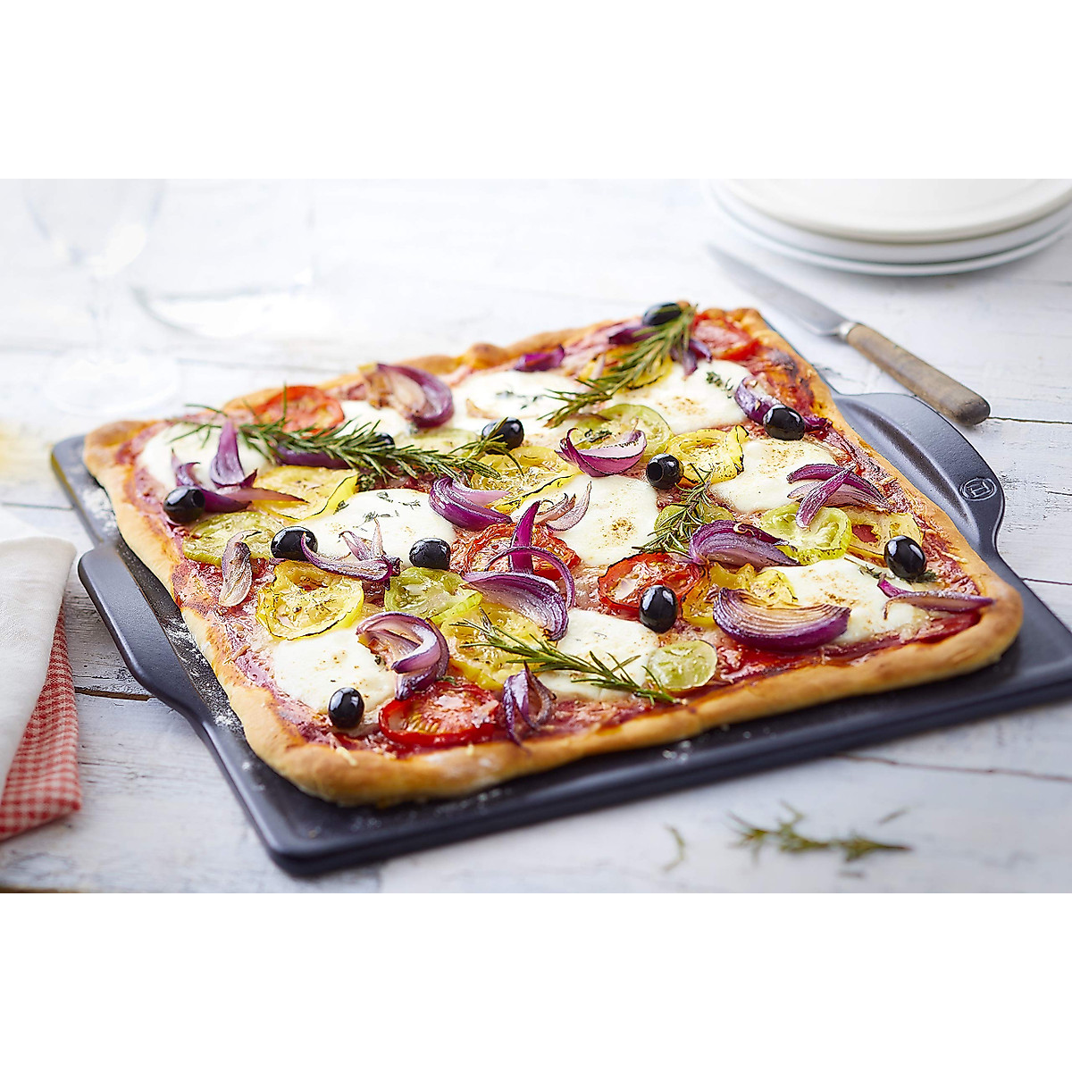 Emile Henry 14" x 14" Square Pizza Stone | Charcoal