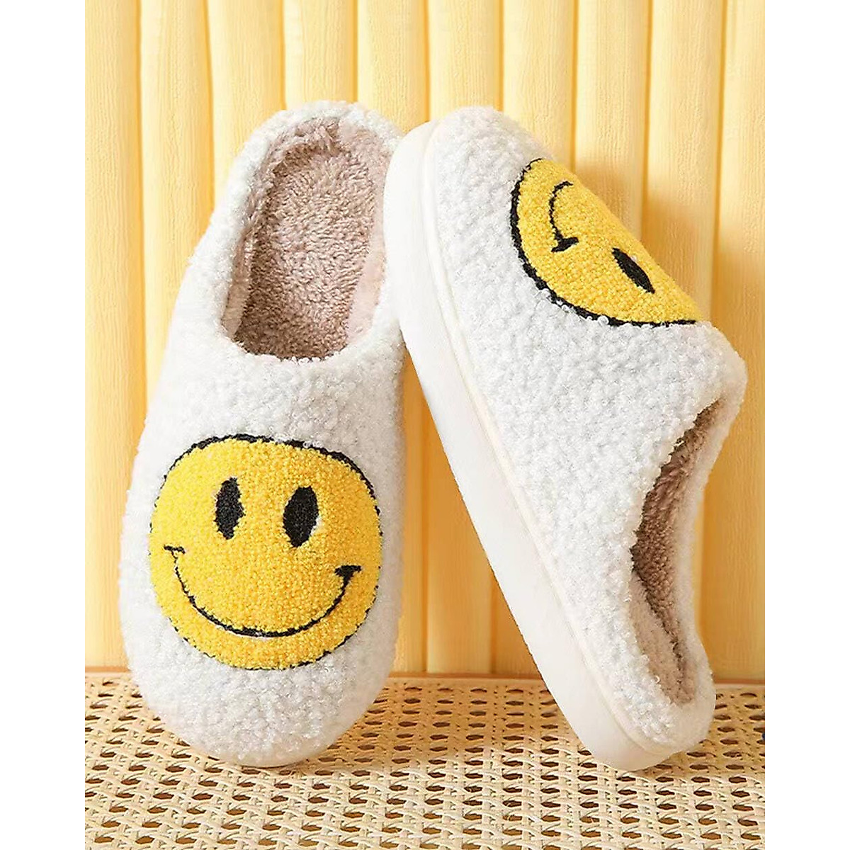 YJJY Kids Smile Face Slippers Girls Slippers for Kids Boys Soft Lightweight Cozy Indoor and Outdoor