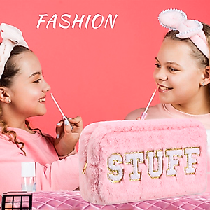Chunful 2 Pcs Chenille Letter Makeup Bag Fluffy Cosmetics Bag with Zipper Large Preppy Patch Make up Bags Skin Stuff Bag Faux Fur Cosmetic Toiletry Bag for Women Gift(Pink, White)