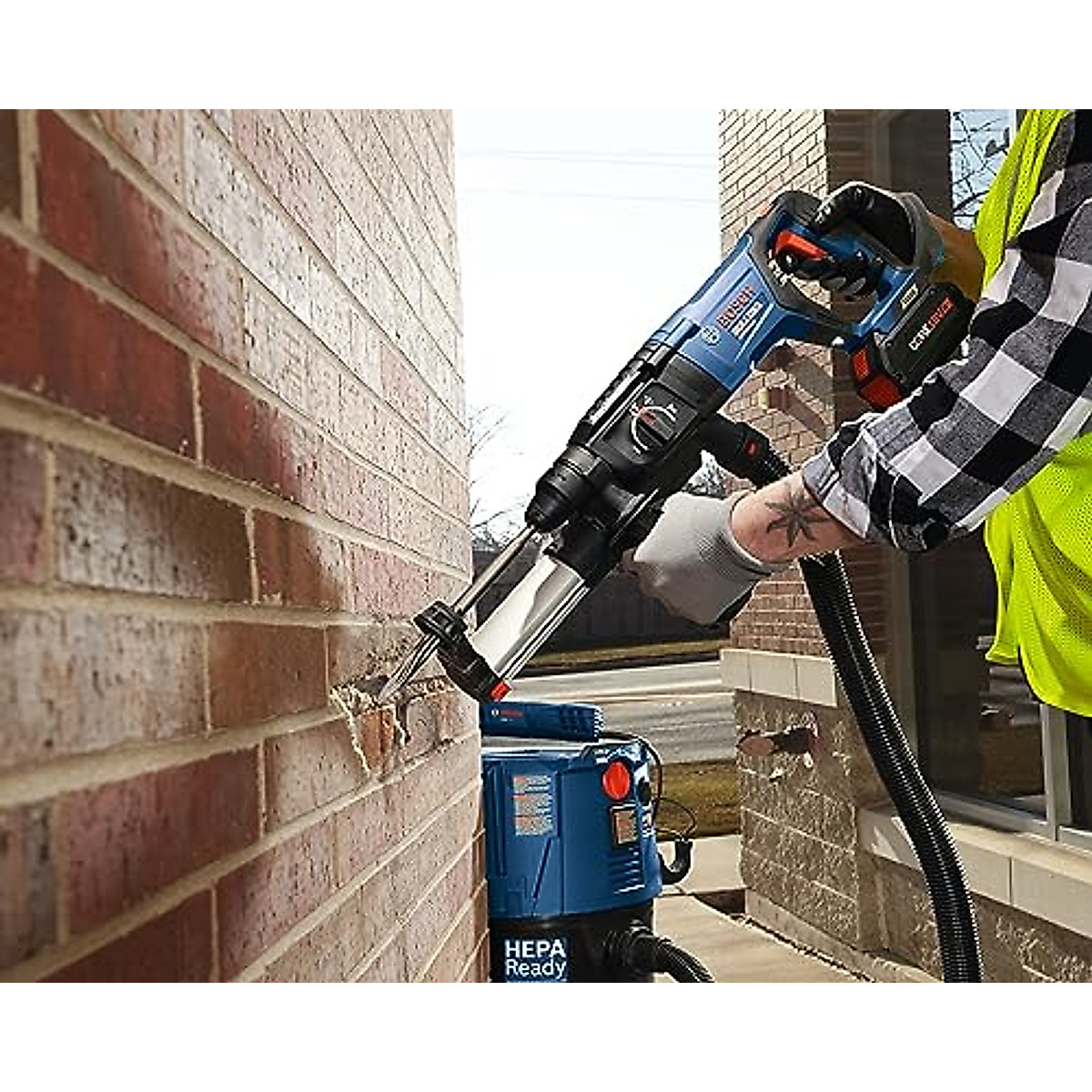 BOSCH GBH18V-26DK24 18V EC Brushless SDS-plus® Bulldog™ 1 In. Rotary Hammer Kit with (2) CORE18V® 8 Ah High Power Batteries