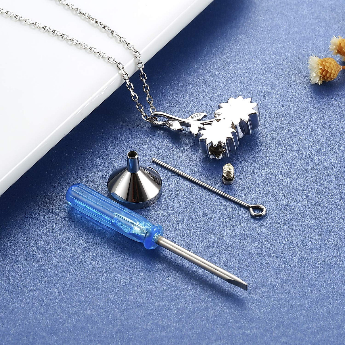 Sunflower Dual Urn Pendant Necklace 925 Sterling Silver Hold Two keepsakes Cremation Jewelry for Ashes Necklace You are my sunshine Memorial Always in My Heart Memory Necklace Gift