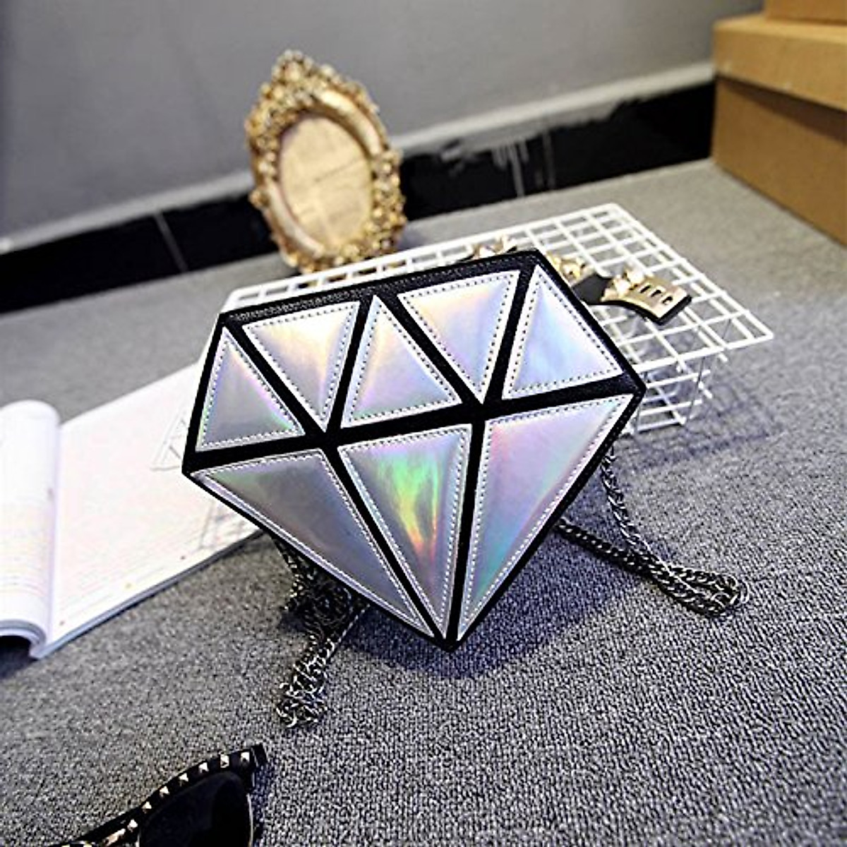WILDFINDING Laser Diamond Shape Evening Shoulder Bag PU Leather Chain bag for Girls, Silver, 18cm