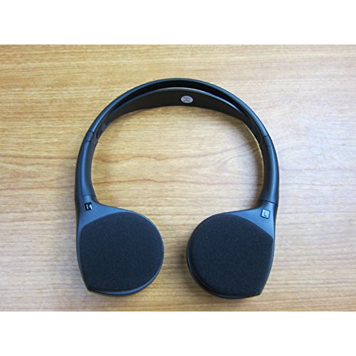 GM Digital IR Compatible Audio Wireless Headphones for 2017 and newer Rear Seat Entertainment BluRay and DVD Systems