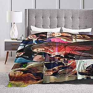 Elizabeth Olsen Wanda Maximoff Soft and Comfortable Wool Fleece Throw Blankets Yoga Blanket Beach Blanket Suitable for Home and Tourist Camping