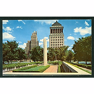 Bell Telephone Building World War II Memorial Civil Courts Saint Louis Missouri MO Postcard