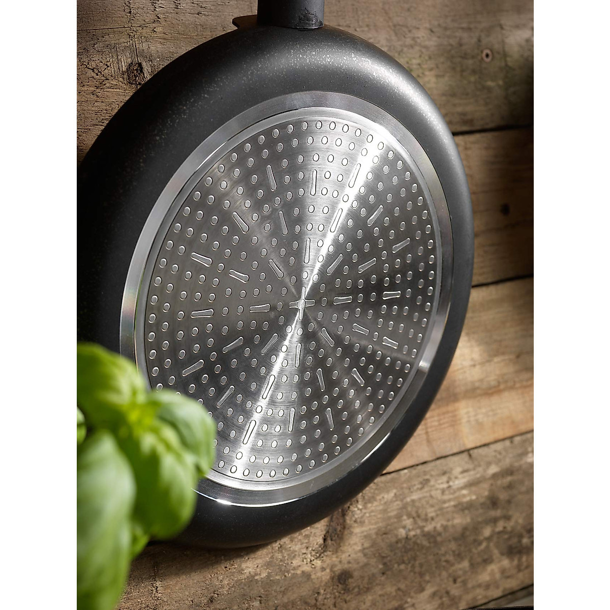 Mopita"Dora" 9.5 Inch Non Stick Aluminum Fry Pan For All Cook Tops