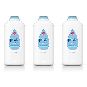 Johnson's Baby Powder, Pure Cornstarch, Aloe & Vitamin E, 22 Ounce (Pack of 3) - Packaging May Vary