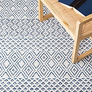 SAFAVIEH Belmont Collection 8' x 10' Ivory / Navy BMT132B Moroccan Non-Shedding Living Room Bedroom Dining Home Office Area Rug