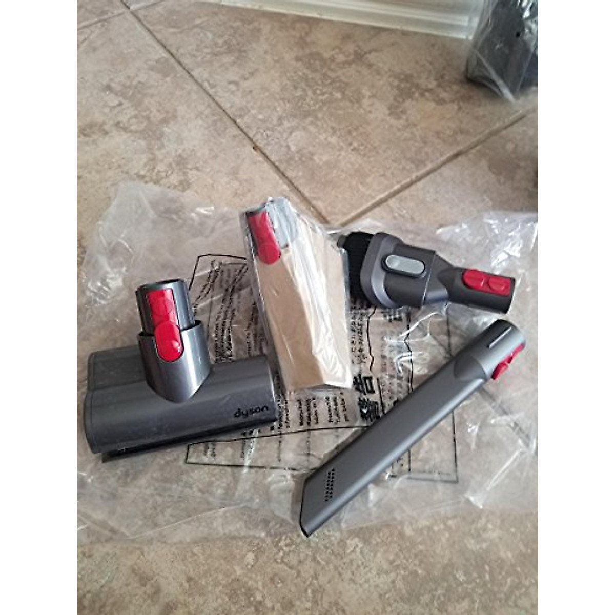 Dyson (214730-01) V8 Absolute Cordless Stick Vacuum Cleaner, Yellow