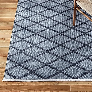 TOWN & COUNTRY EVERYDAY Rein Solid Diamond Everwash™ Washable Area Rug with Non-Slip Backing, Pet Friendly Rug, Blue, 6'6"x9'6"