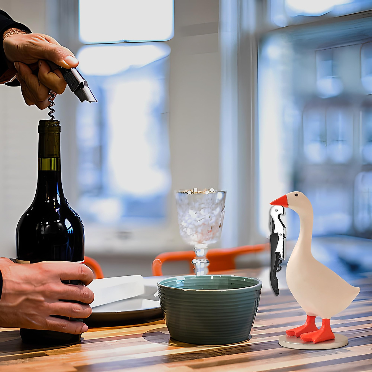 Hinittey Magnetic Goose Key Holder,Adorable Key Magnet Holder, Porch Goose Statue, Silly Goose and Weird Home Decor Funny Key Holder Decor for Table Desk Home Office New Home Housewarming Gifts