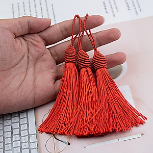 VAPKER Bookmark Tassels 20Pcs 15cm/6 Inch Red Tassels with Pineapple Head Sewing Tassels Silky Floss Mini Craft Tassels with Cord Loop for Keychain Earring Jewelry DIY Craft