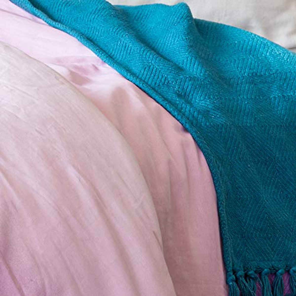 Refinery29 | Emerie Bedding Collection | Modern Reversible Luxury Ultra Soft Cotton Comforter, All Season Premium 4 Piece Set, Design for Home Hotel Décor (Full/Queen, Purple)