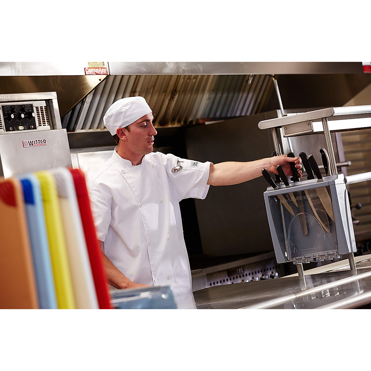 San Jamar STK1008 Saf-T-Knife Assembled Station, 15" Width x 15" Height x 4-1/4" Depth