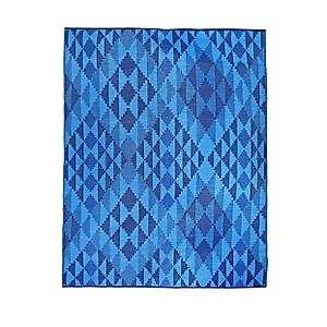ERBANICA Premium Extra Large Quick Dry Reversible Outdoor Plastic Rug for RV, Camping, Beach, Picnic, Patio, Pool Side 8'x10' (Blue Diamond)