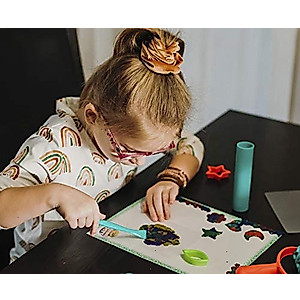 Crayola 04 0704 Glitter Dots Sparkle Station Craft Kit, Gift for Kids Age 6+