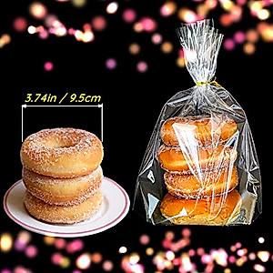 PigPotParty 8"x 11",100Pcs Bottom Gusset Bags, Clear Cello Cellophane Plastic Treat Goodie Bags with 100x Twist Ties, Party Favor Packaging, Return Gift Mug Toy Wrapping (No Side Gusset)