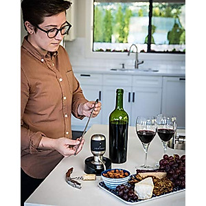 Aervana Original: Electric Wine Aerator and Pourer/Dispenser - Air Decanter - Personal Wine Tap for Red and White Wine 750 ml and 1.5 l (With Stand)