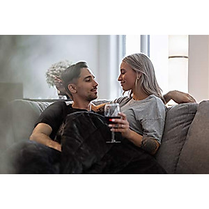 The Amazing Blanket — Adult Weighted Blanket (15 lbs) — 48" W x 72" L