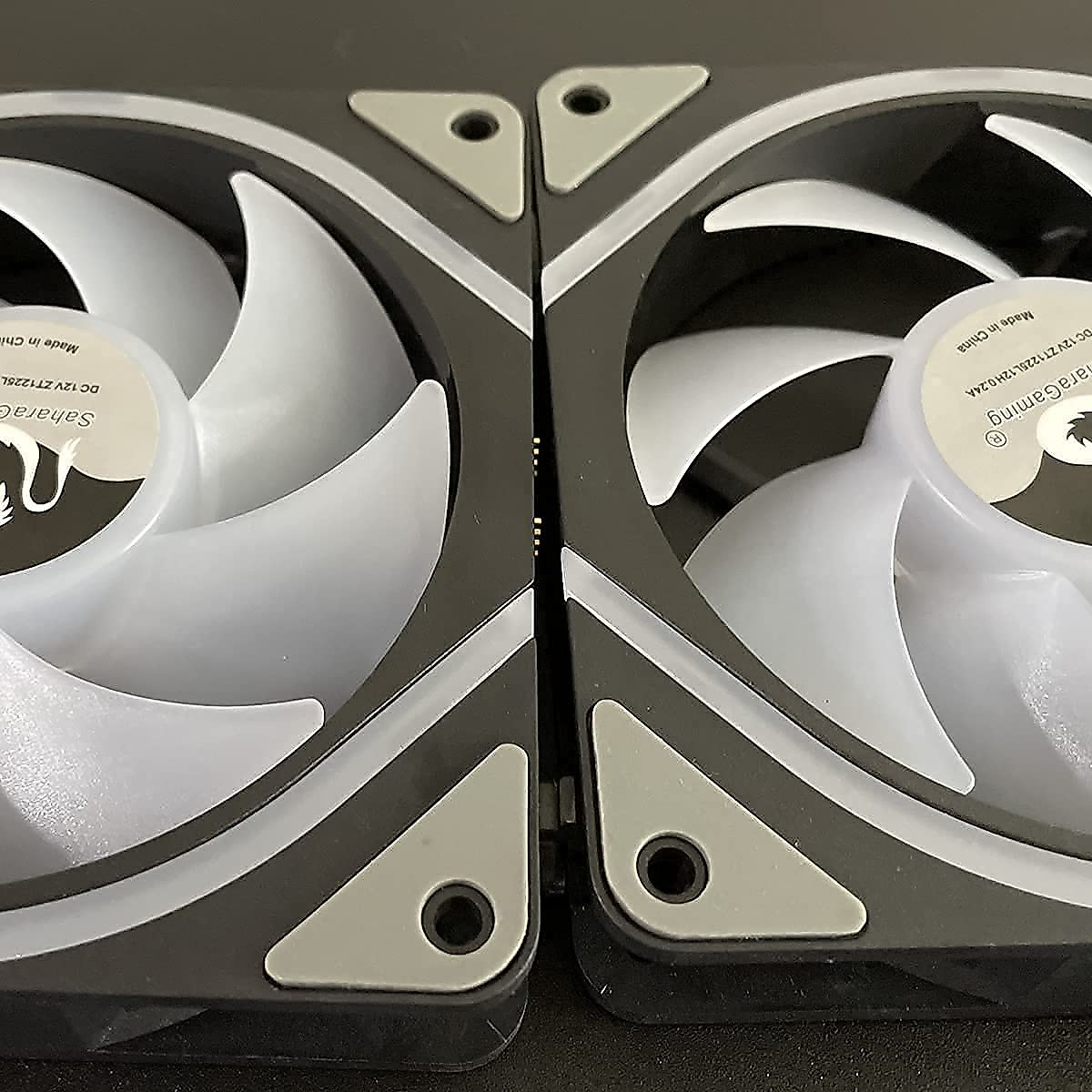 SaharaGaming P44 with 3 Black Pirate Eye Modular Fans & Universal hub