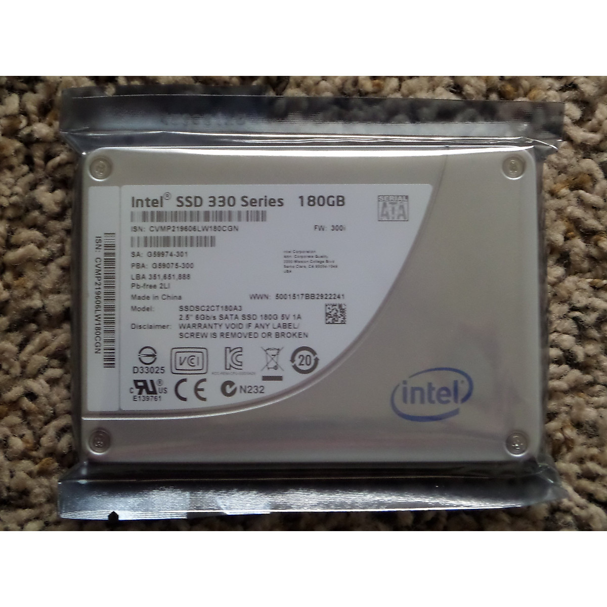 Intel 330 Series Solid-State Drive 180 GB SATA 6 Gb/s 2.5-Inch - SSDSC2CT180A3K5