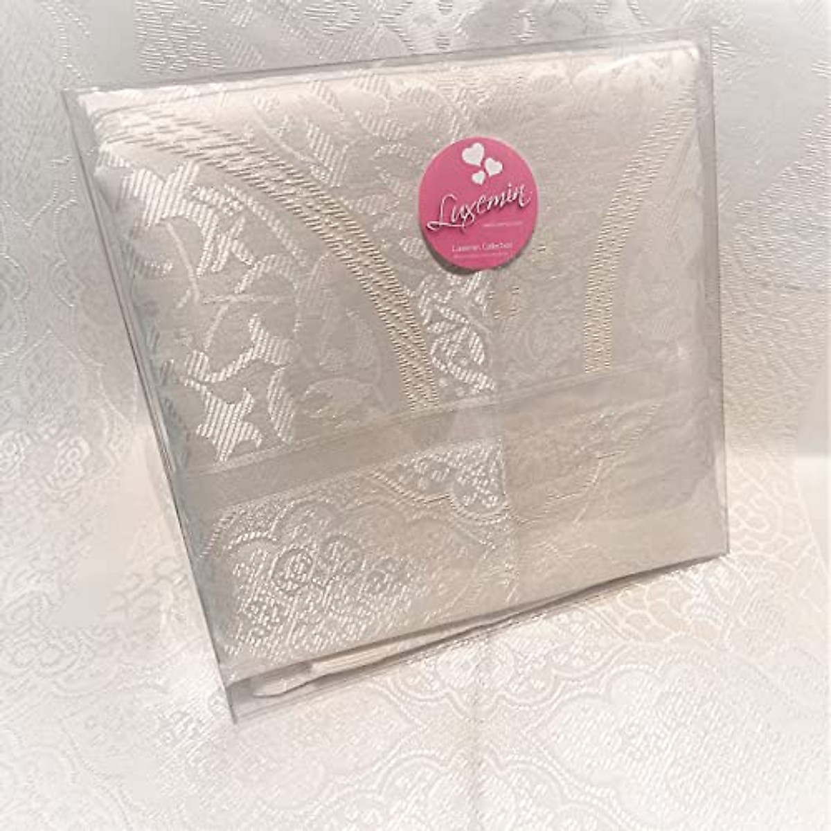 Luxemin White Color Luxurious Shinning, Soft and Velvety Muslim Prayer Mat | Janamaz | Sajadah | Soft Muslim Prayer mat | Muslim Gifts Collection Prayer Carpet Mat, Textile Cloth