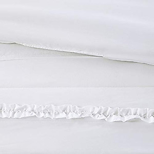 Madison Park Celeste Comforter Set-Textured Luxury Design All Season Down Alternative Bedding, Matching Sham, Decorative Pillows, Queen(90"x90"), White 5 Piece