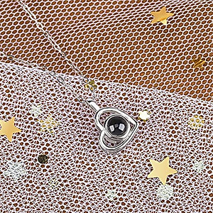 Wexibauyl Custom Photo Projection Necklace Personalized Photo Necklace with Picture Inside Heart Pendant Necklaces Gift for Christmas Birthday Anniversary