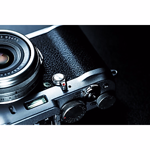 Fujifilm X100S 16 MP Digital Camera with 2.8-Inch LCD (Silver) (OLD MODEL)