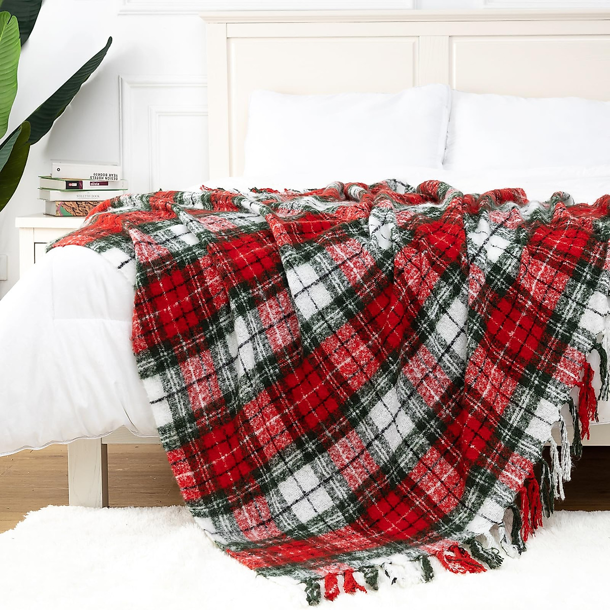 LALIFIT Plaid Throw Blanket with Fringes Green Red Christmas Home Decor Blankets Super Soft Cashmere Blanket for Couch Sofa Farmhouse Halloween etc 50" x 60" Inches(Xmas)