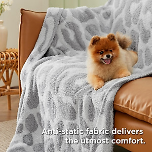 Bedsure Soft Leopard Throw Blanket Knit Warm Blanket for Couch Lightweight Fluffy Blanket for Bed Sofa 50x60 Inches Grey