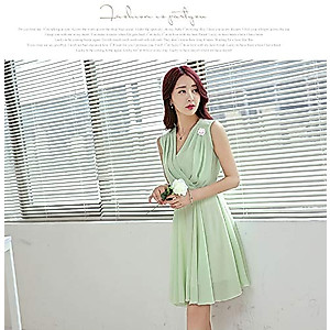 Women's Flower Pearl Enamel Brooch Pins for Ladies Jewelry