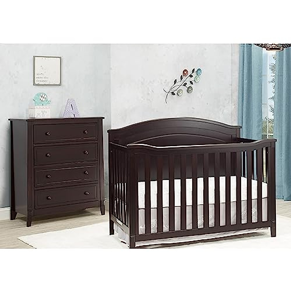 Sorelle Furniture Berkley Baby Dresser – Dresser for Nursery, Kids Bedroom Furniture, Dresser Drawers, Nightstand for Child’s Room with Drawers, Nursery Furniture for Infant-Espresso