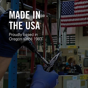 LEATHERMAN, FREE K2, Folding Pocketknife, 8-in-1 Multi-tool for Everyday Carry (EDC), Home & Outdoors, Made in USA, Evergreen