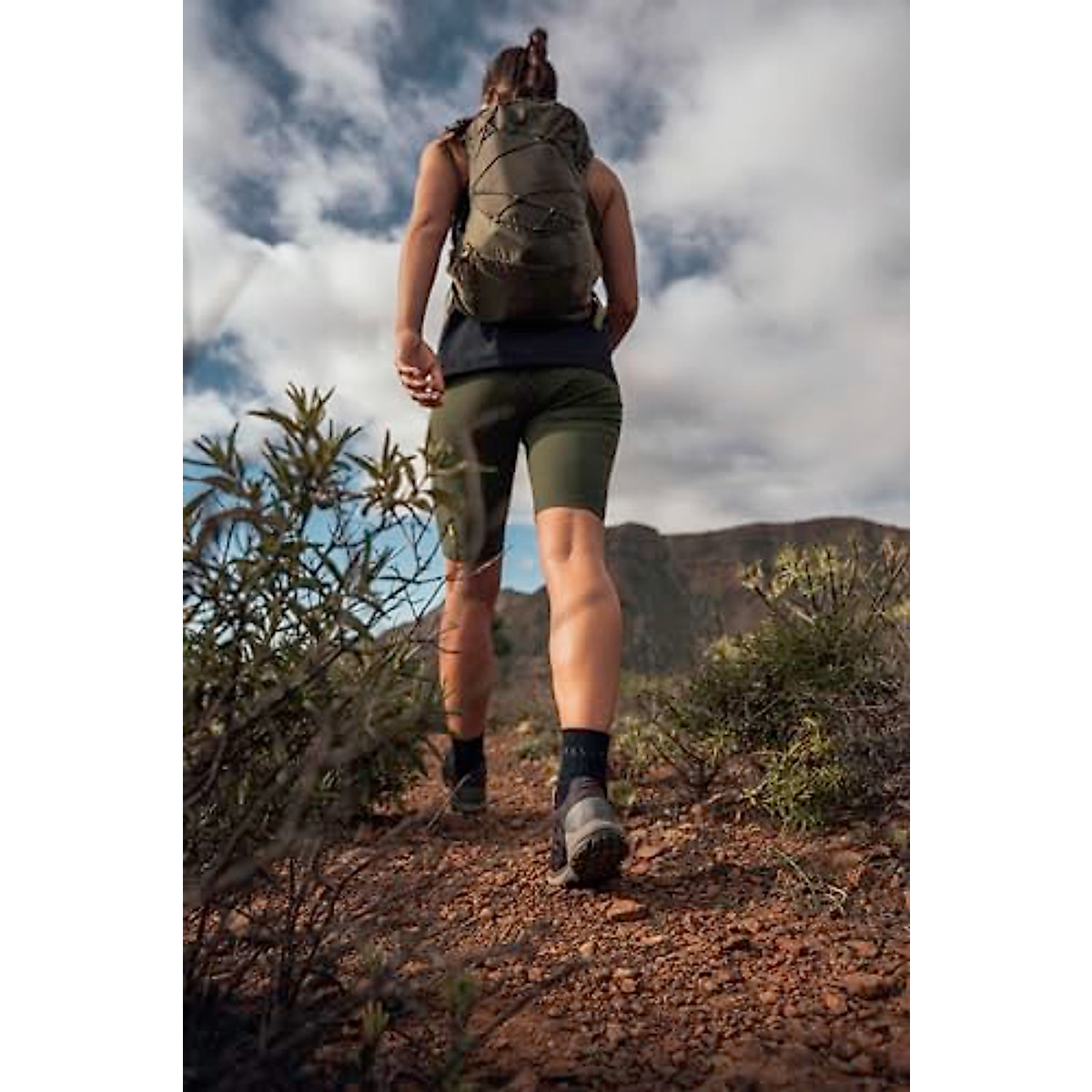 FALKE Women's TK2 Explore Cool Short Hiking Socks, Quarter, Medium Padding, Breathable Quick Dry, Cooling, Lyocell, Black (Black-Mix 3010), 9.5-10.5, 1 Pair