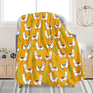 Fleece Throw Blanket for Couch, Patterned Warm Comfy Flannel Throw Blanket Fuzzy Ultra-Soft Cozy Microfiber Plush Blanket 330GSM for Sofa Bed Office All Season Use (40" x 50", Llama)